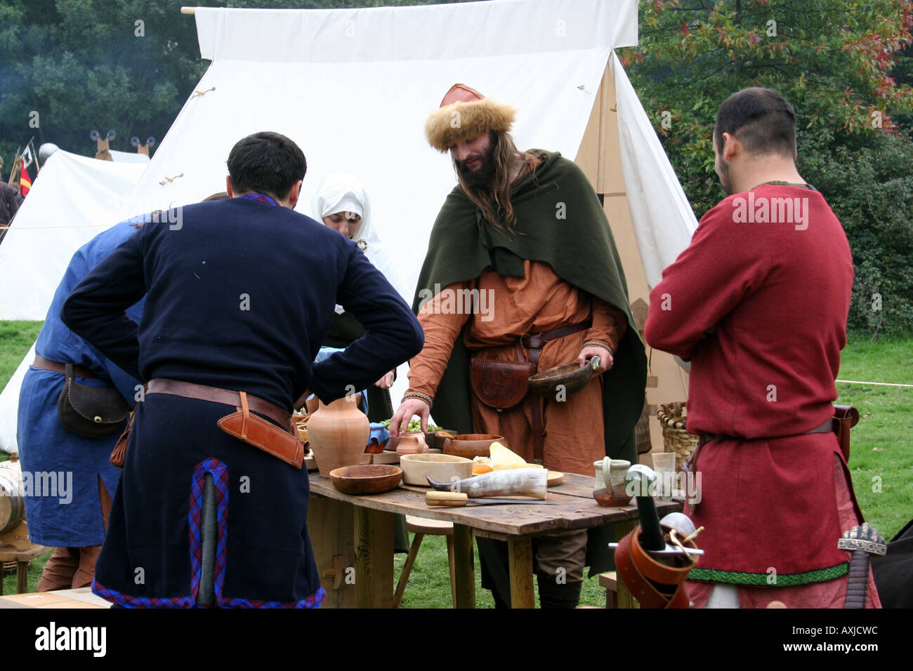 Anglo saxon soldiers hi-res stock photography and images - Alamy