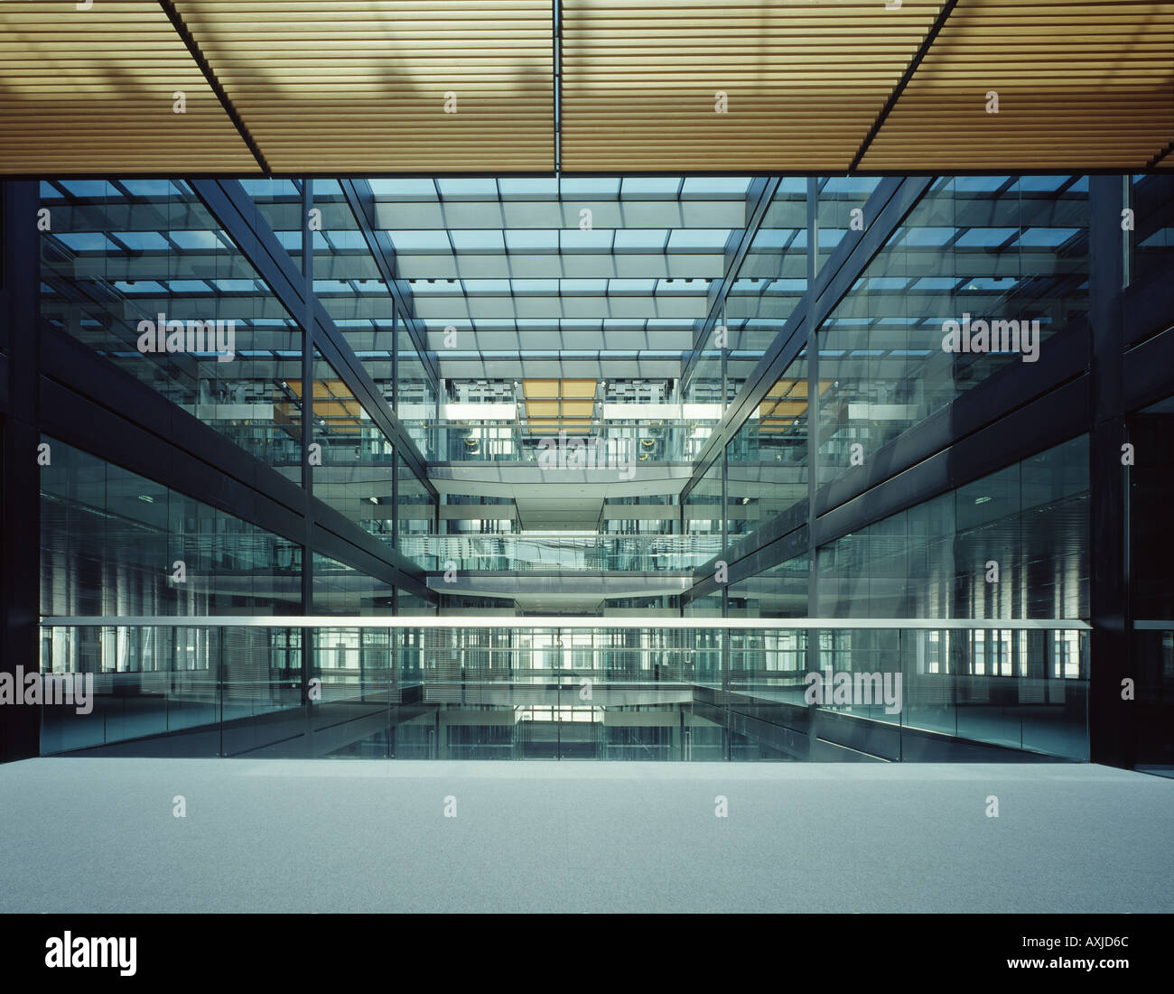 10 GRESHAM STREET Stock Photo - Alamy