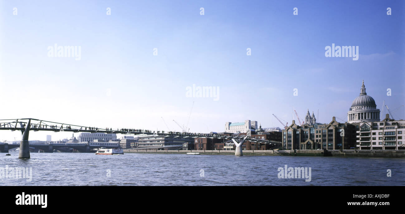 Negative bridge hi-res stock photography and images - Alamy