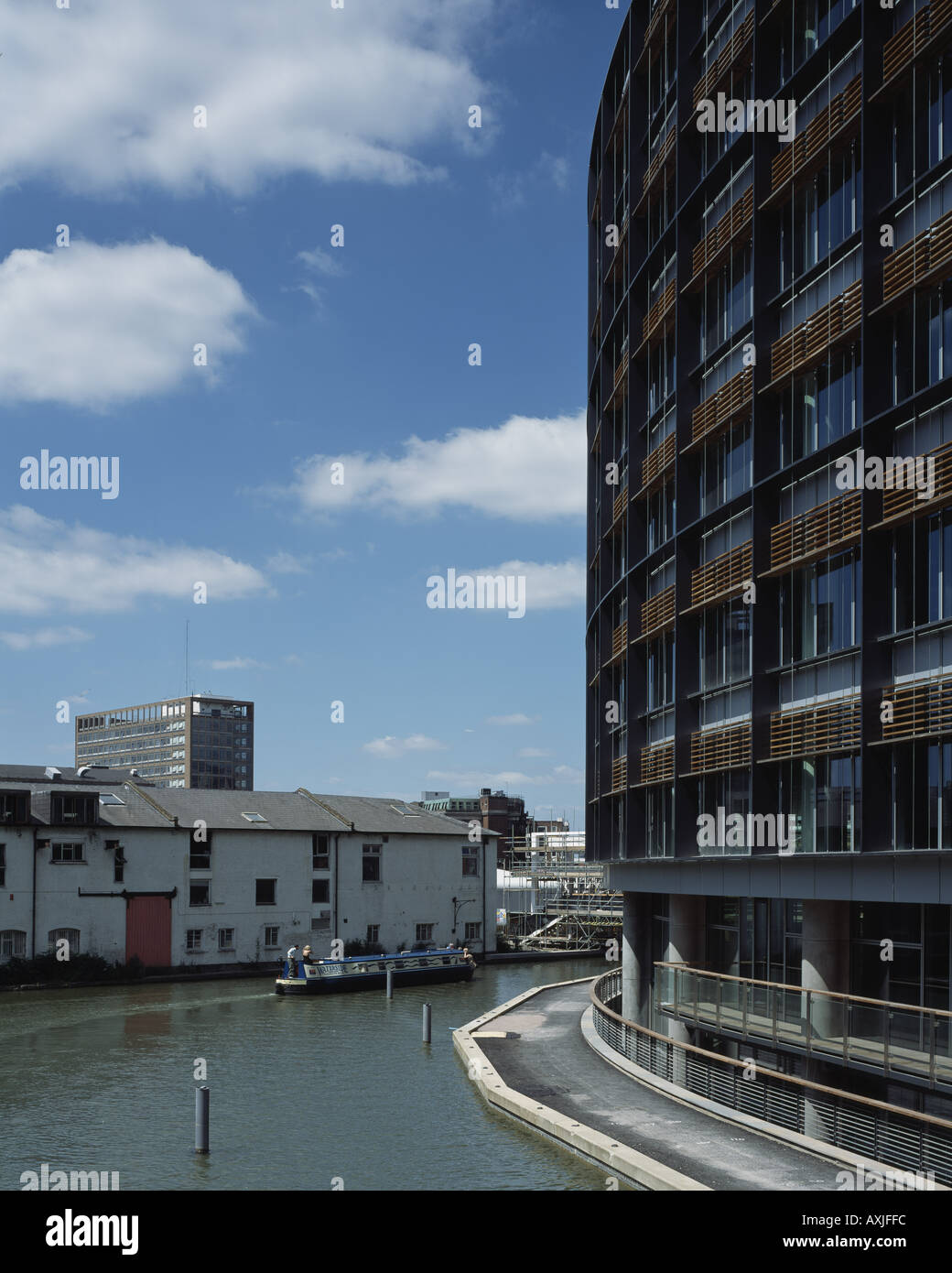 THE POINT PADDINGTON BASIN Stock Photo - Alamy