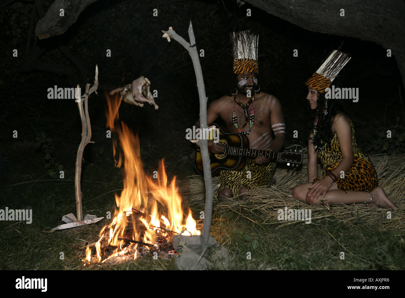 Tribal couples hi-res stock photography and images - Alamy