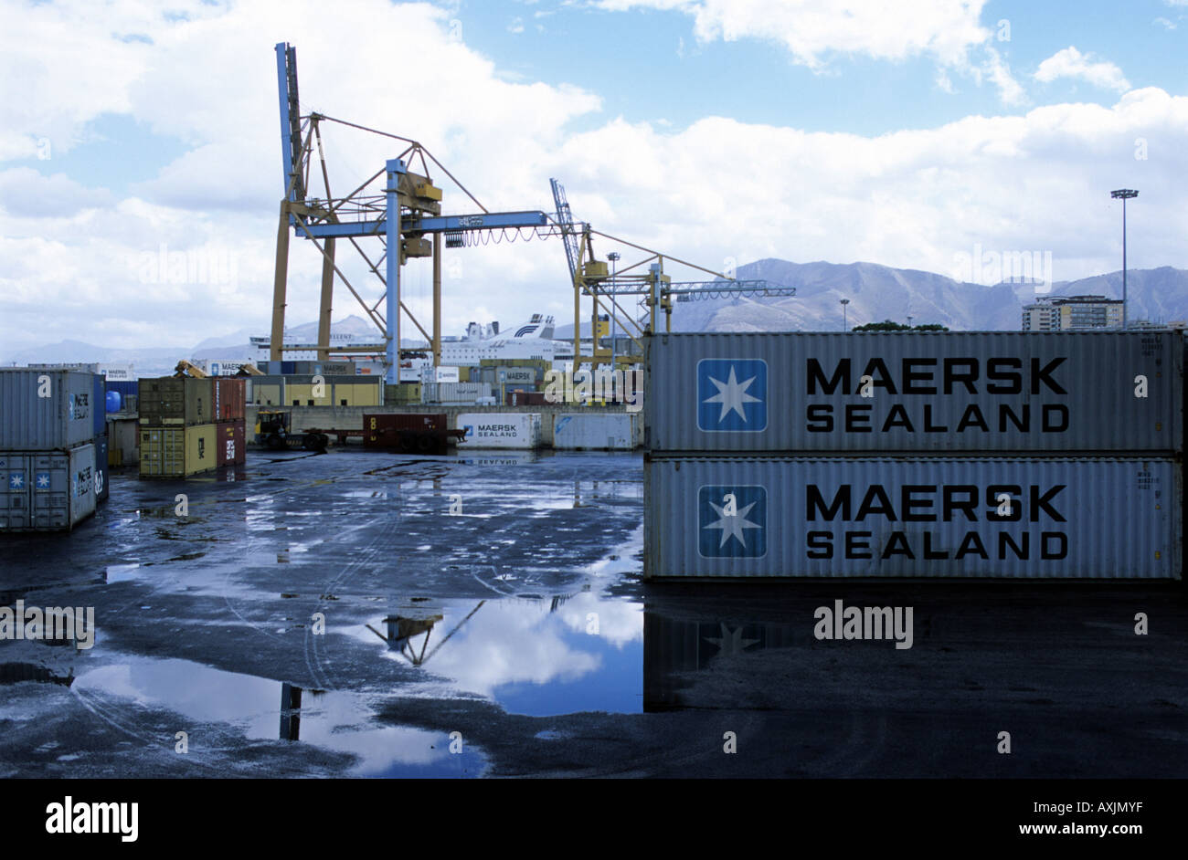 Container terminal, Palermo docks, Sicily, Italy Stock Photo - Alamy