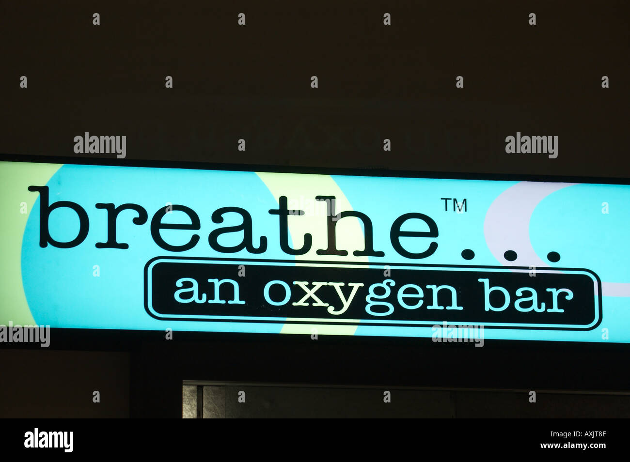 Oxygen Bar Stock Photos & Oxygen Bar Stock Images - Alamy