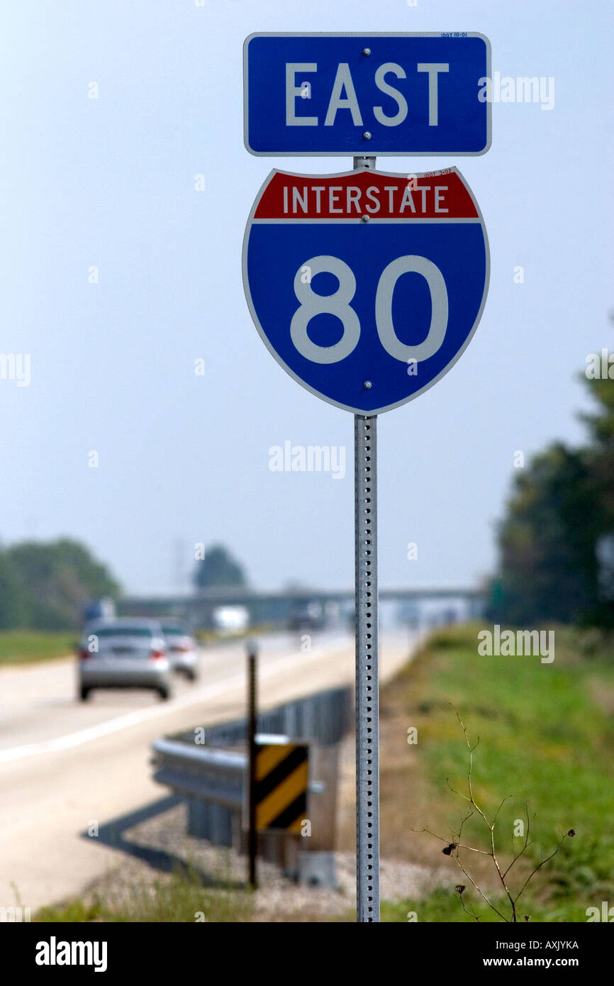 Interstate 80 road sign in Illinois Stock Photo - Alamy