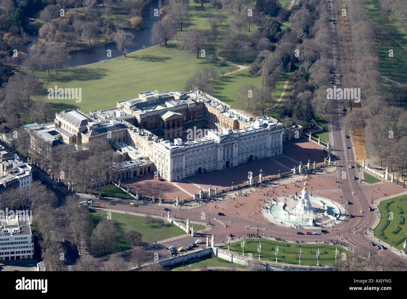 Buckingham palace aerial hi-res stock photography and images - Alamy