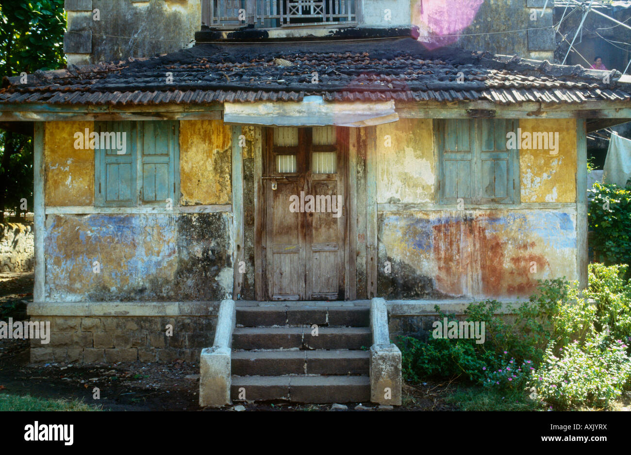 Country house india hi-res stock photography and images - Alamy