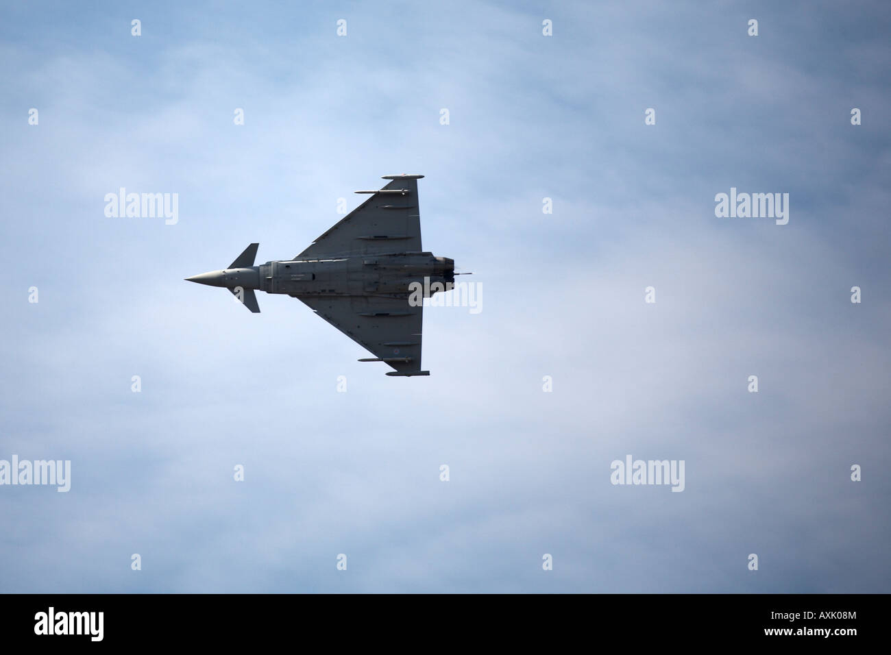 Eurofighter Typhoon aircraft on flying display at Farnborough ...