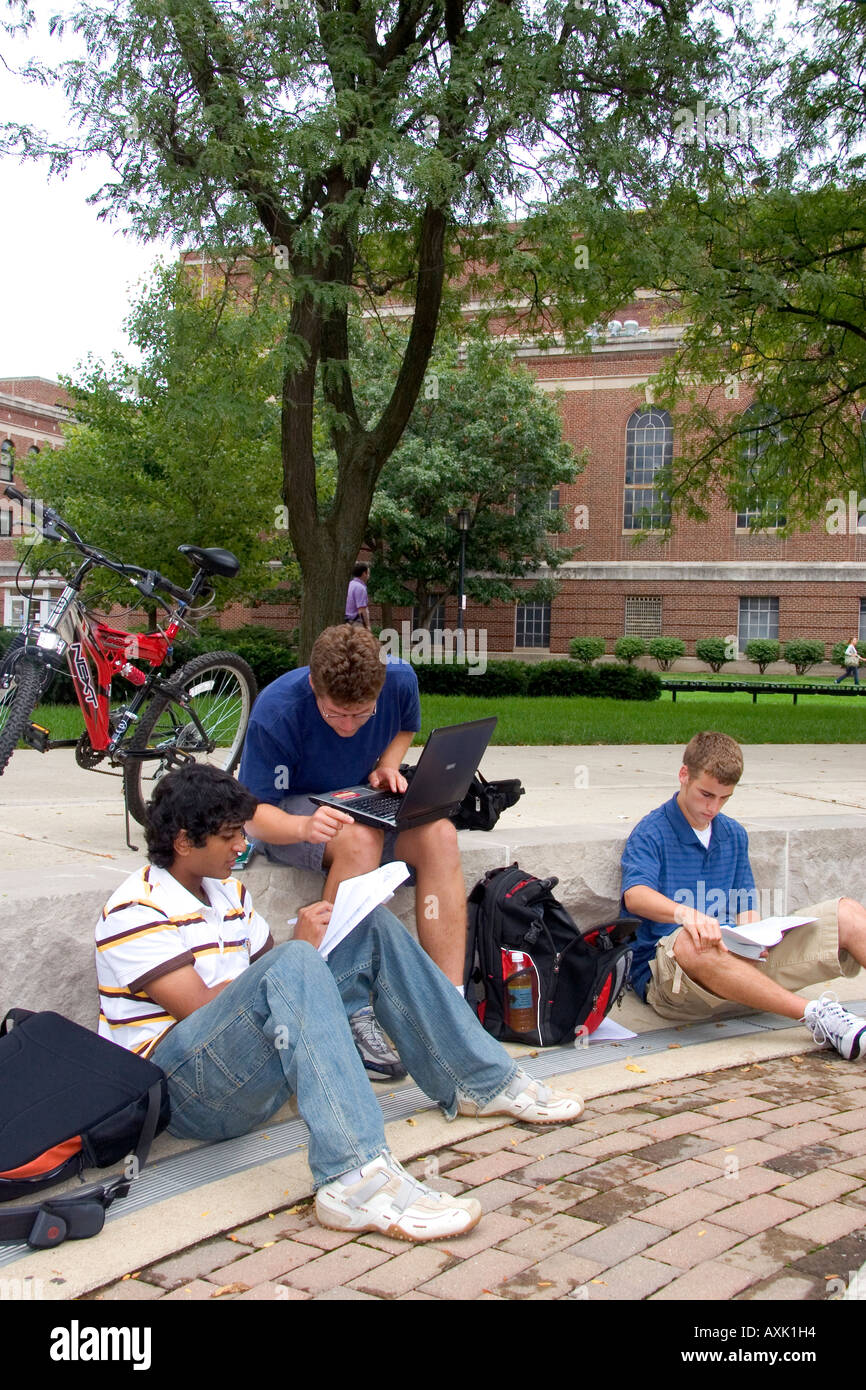 Purdue University Students High Resolution Stock Photography and Images ...