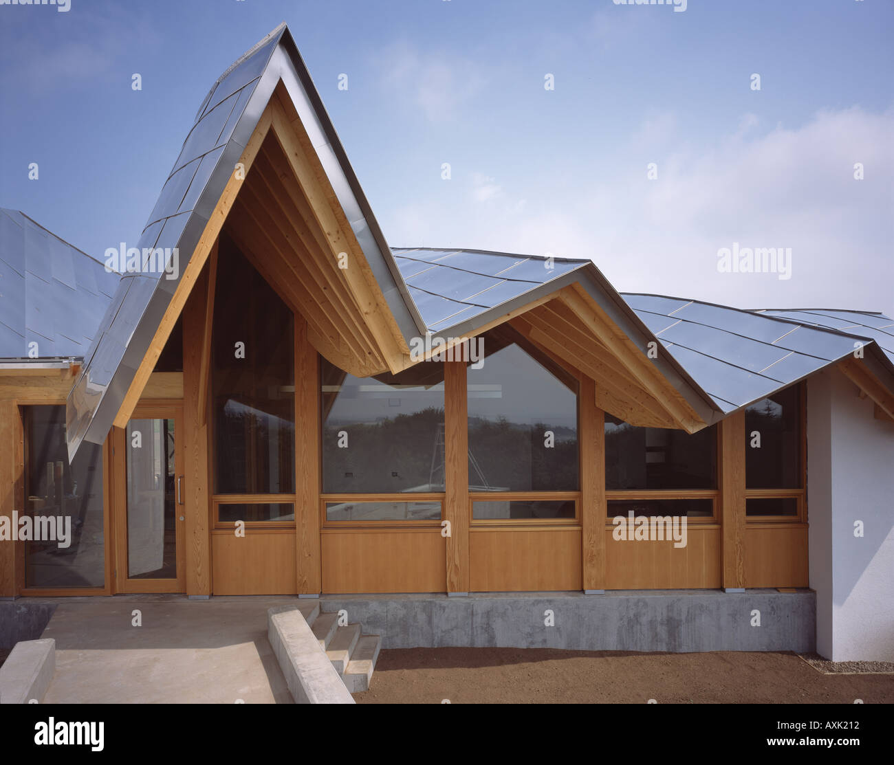 MAGGIEÕS CANCER CARING CENTRE NINEWELLÕS HOSPITAL Stock Photo - Alamy