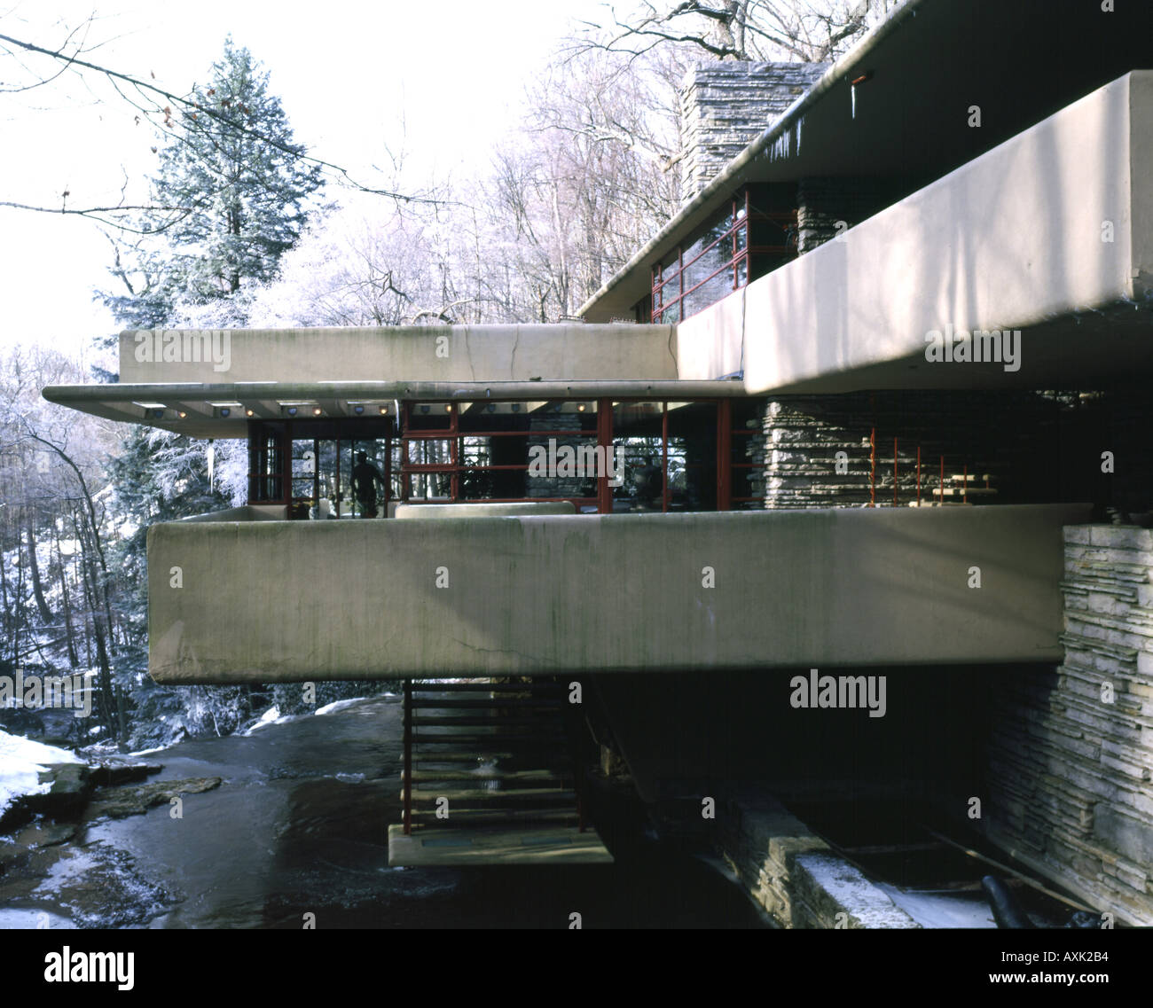 Wright falling water hi-res stock photography and images - Alamy
