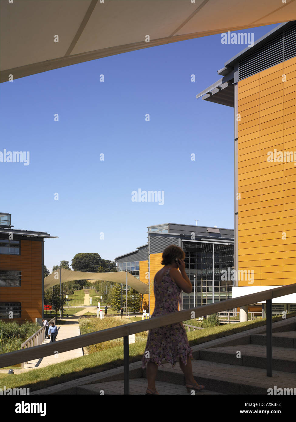 Vodafone headquarters uk hi-res stock photography and images - Alamy