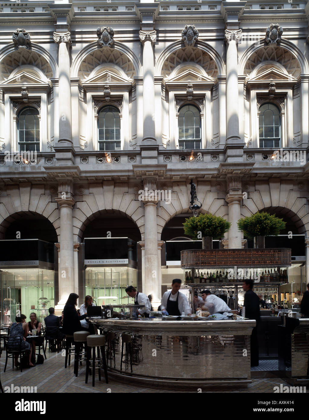 Royal stool hi-res stock photography and images - Alamy