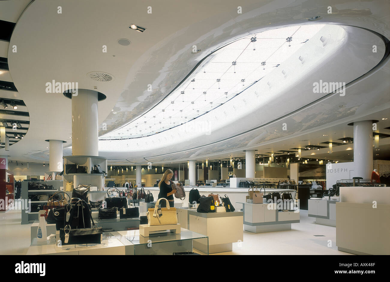 Selfridges interior hi-res stock photography and images - Alamy