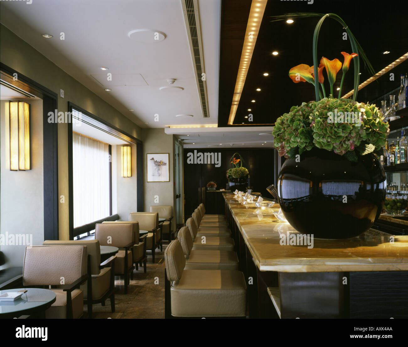 Cecconi restaurant hi-res stock photography and images - Alamy