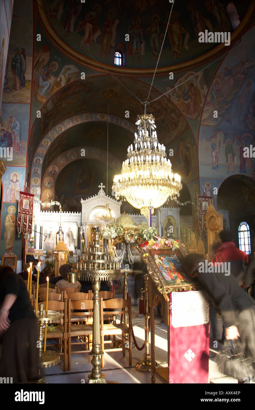 Orthodox kissing an icon hi-res stock photography and images - Alamy