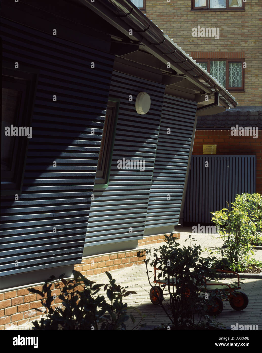 NETLEY SCHOOL AUTISTIC UNIT AND COMMUNITY CENTRE Stock Photo - Alamy