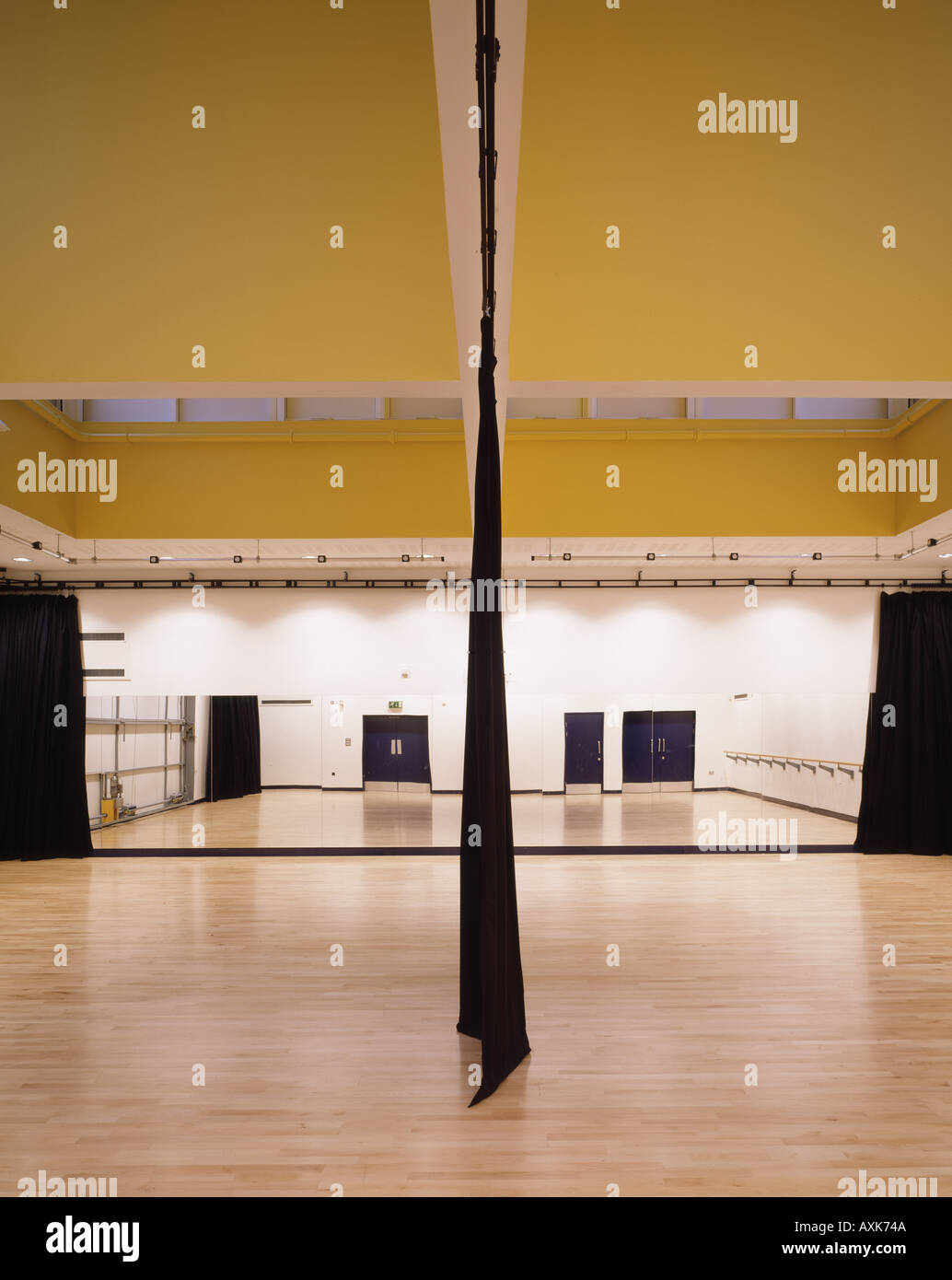 LISTER COMMUNITY SCHOOL Stock Photo - Alamy