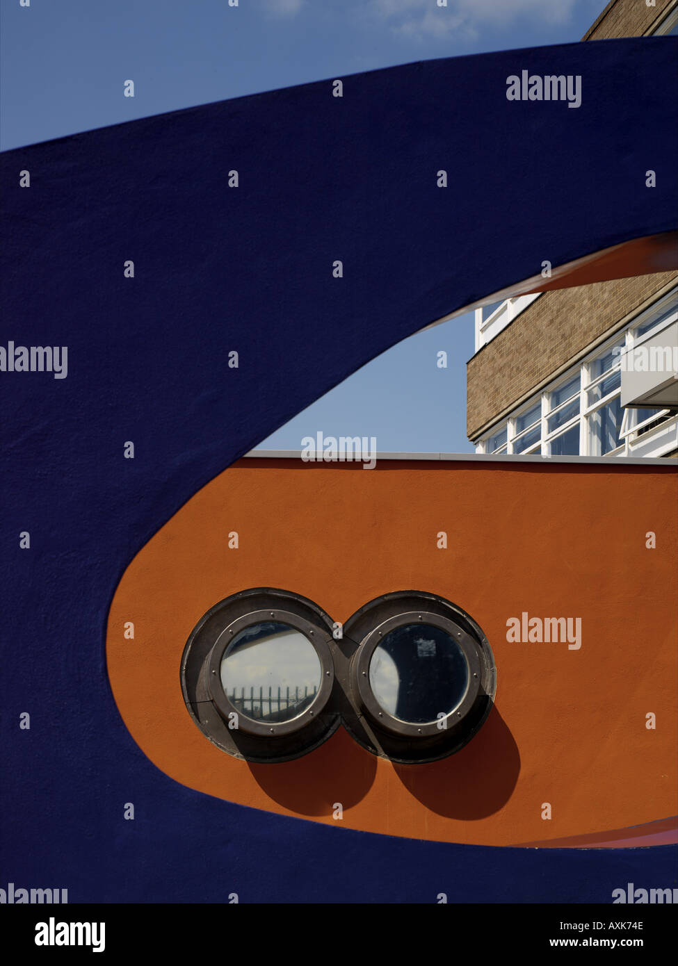 LISTER COMMUNITY SCHOOL, LONDON, UK Stock Photo - Alamy