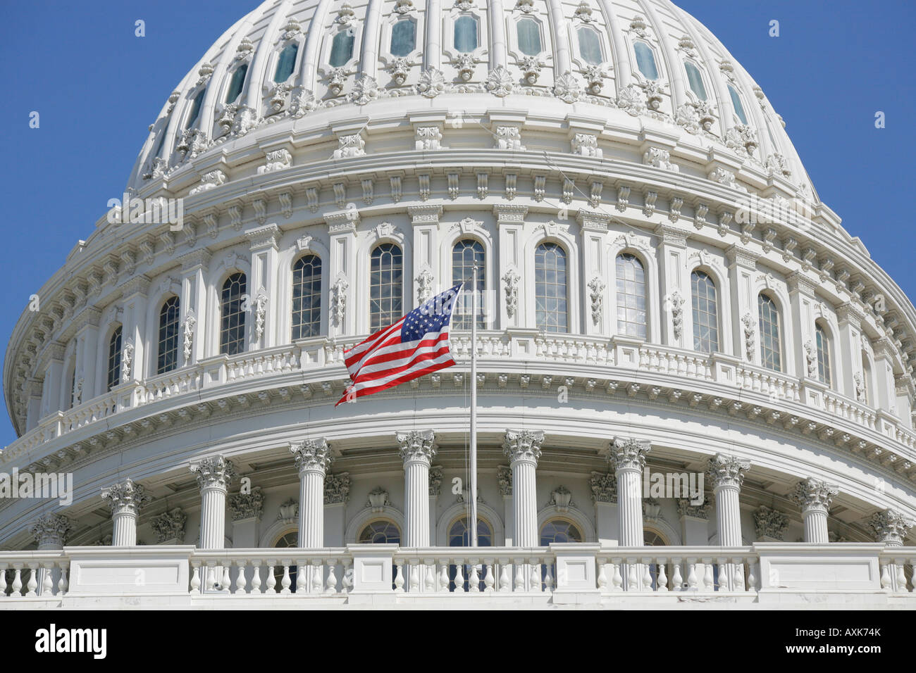 Flag in front of us capitol hi-res stock photography and images - Alamy