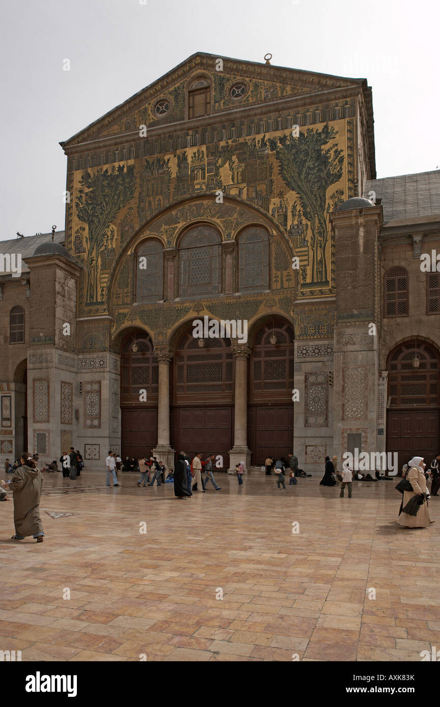 Umayyad Mosque Damascus Mosaics Stock Photos & Umayyad Mosque Damascus ...