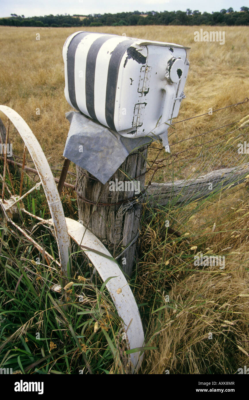 The entrance to an Australian farm has an unusual mailbox Stock Photo ...