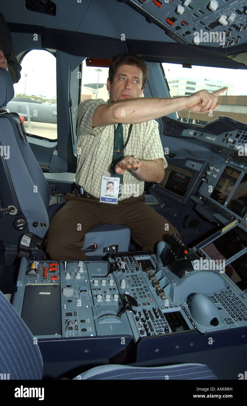 Airbus a380 800 test pilot pascal hi-res stock photography and images ...