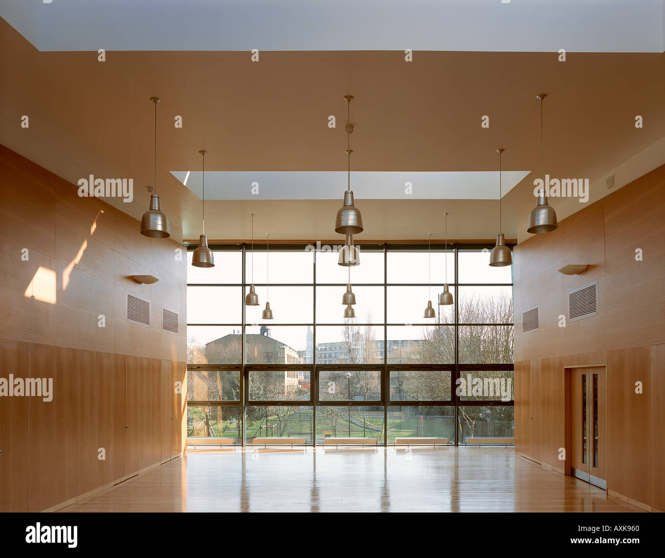 KINGS CROSS COMMUNITY CENTRE, LONDON, UK Stock Photo - Alamy