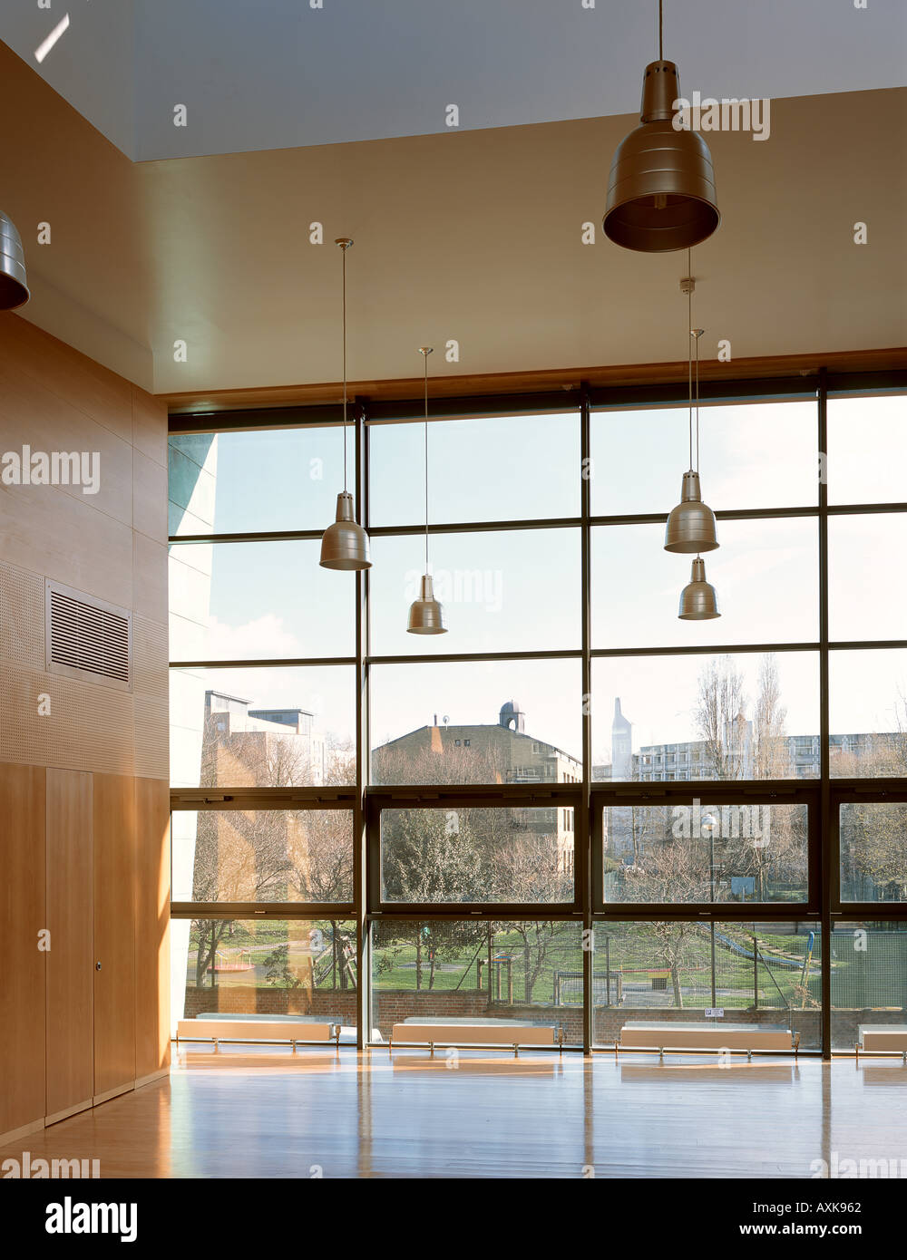 KINGS CROSS COMMUNITY CENTRE, LONDON, UK Stock Photo - Alamy