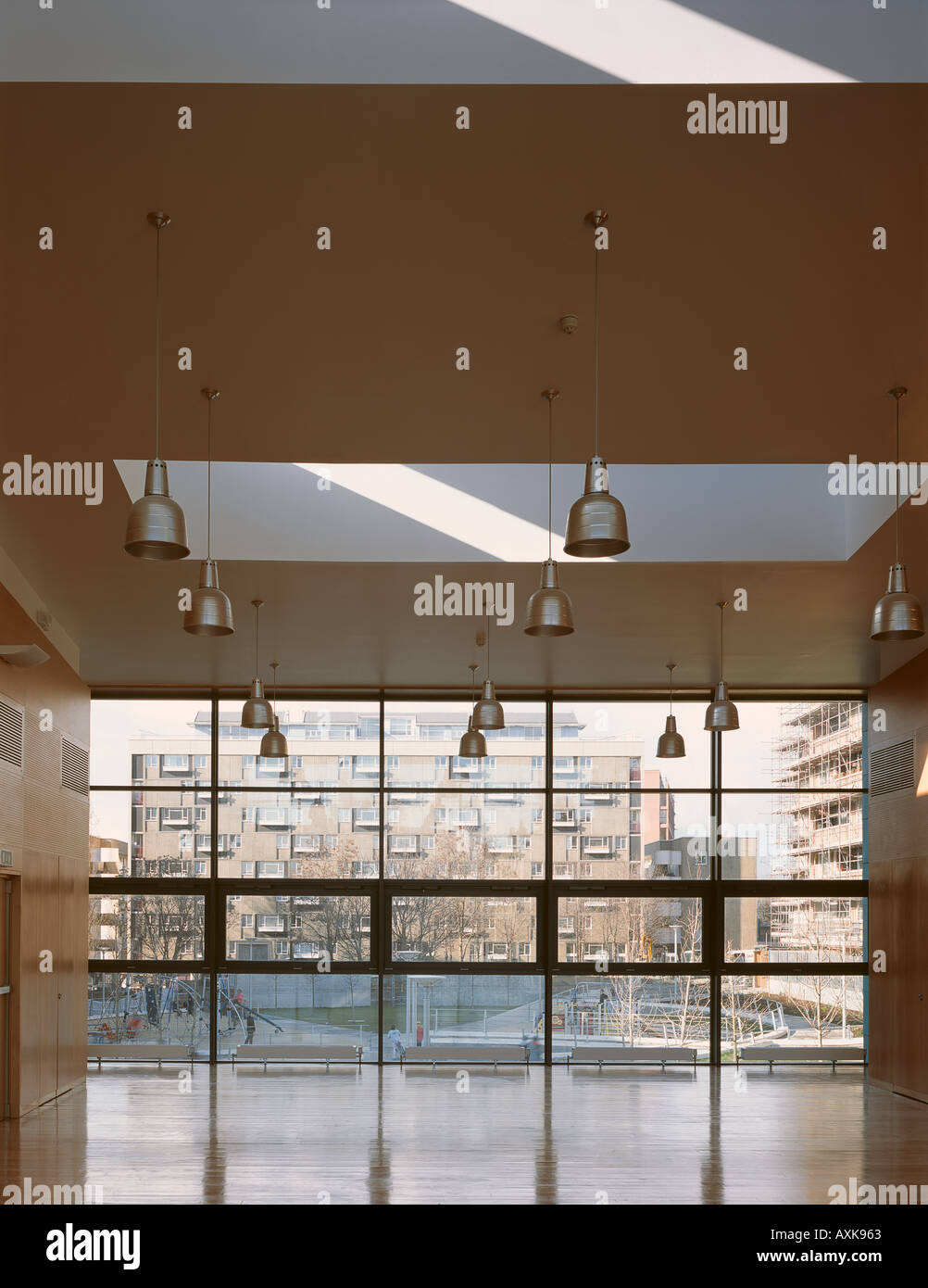 KINGS CROSS COMMUNITY CENTRE, LONDON, UK Stock Photo - Alamy