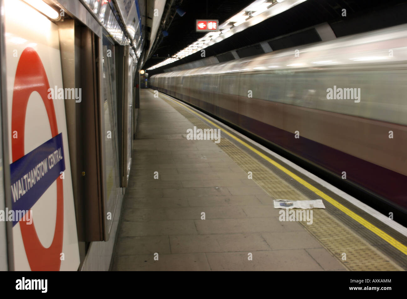 Walthamstow Central Underground Station [Walthamstow, London, England ...