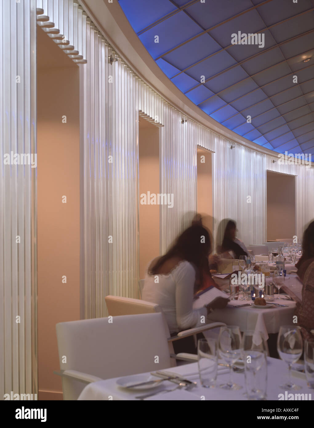 Harvey nichols london restaurant hi-res stock photography and images ...