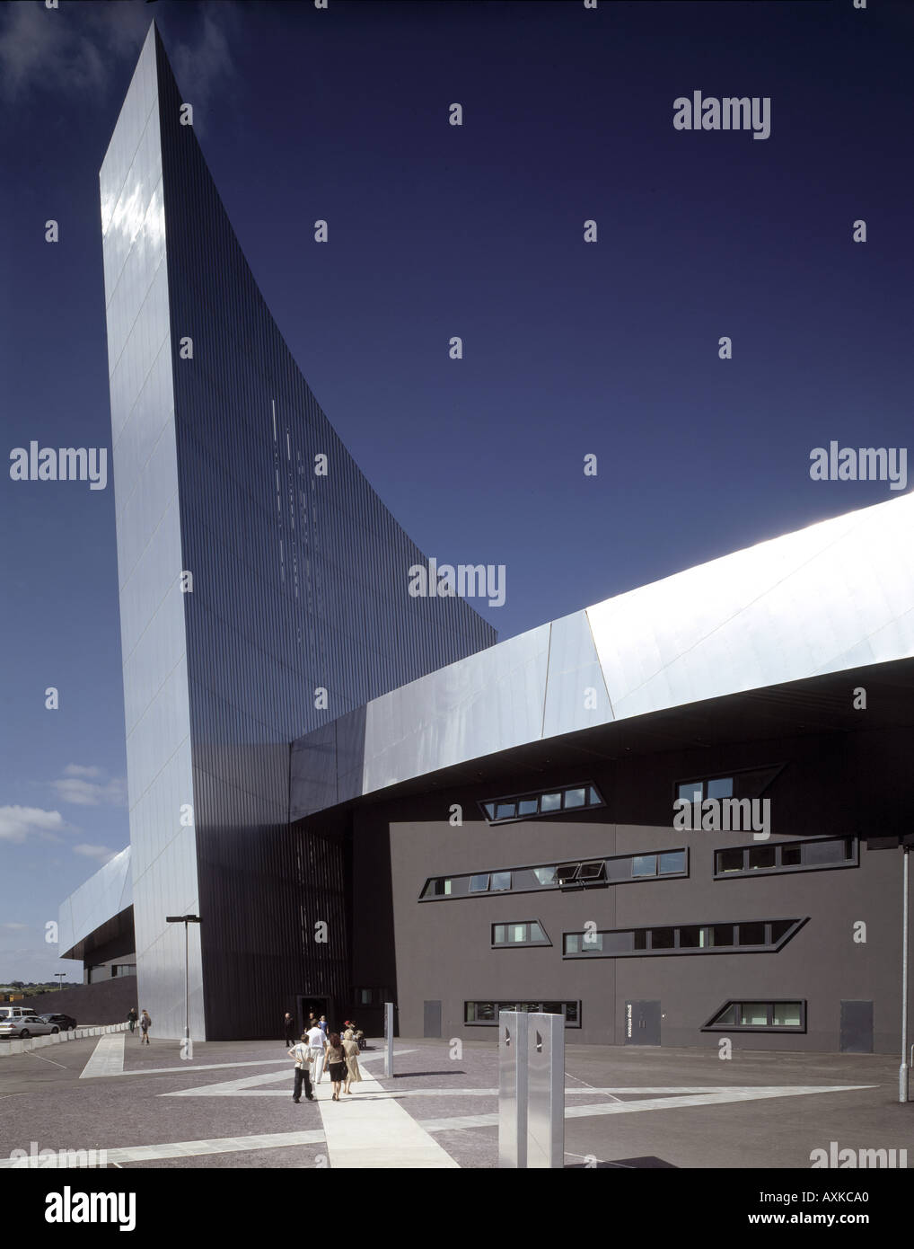 IMPERIAL WAR MUSEUM NORTH Stock Photo - Alamy