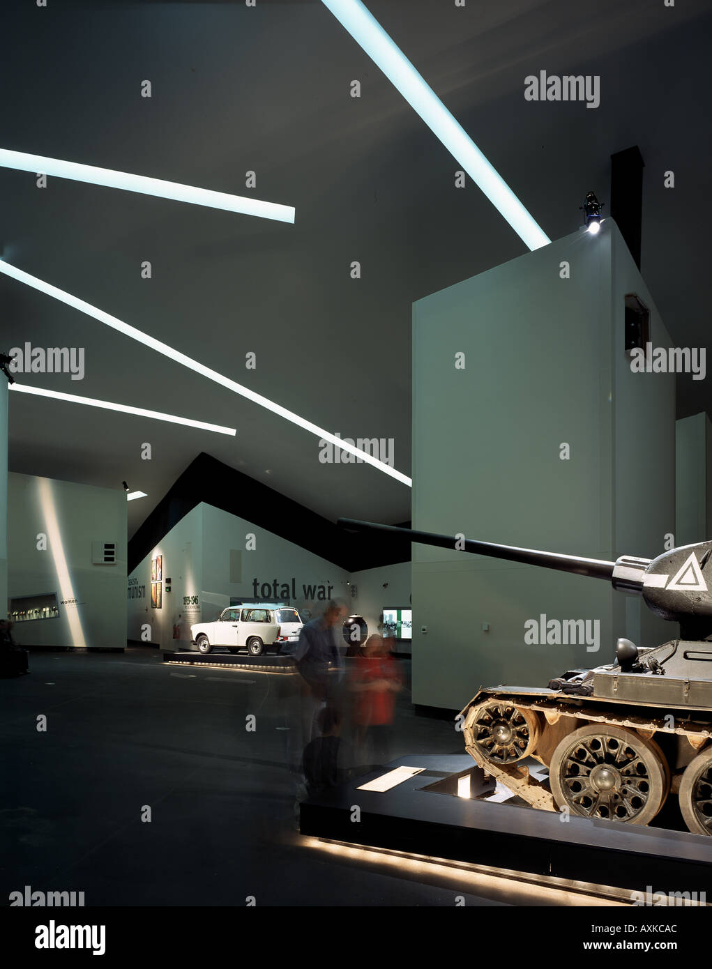 IMPERIAL WAR MUSEUM NORTH Stock Photo - Alamy