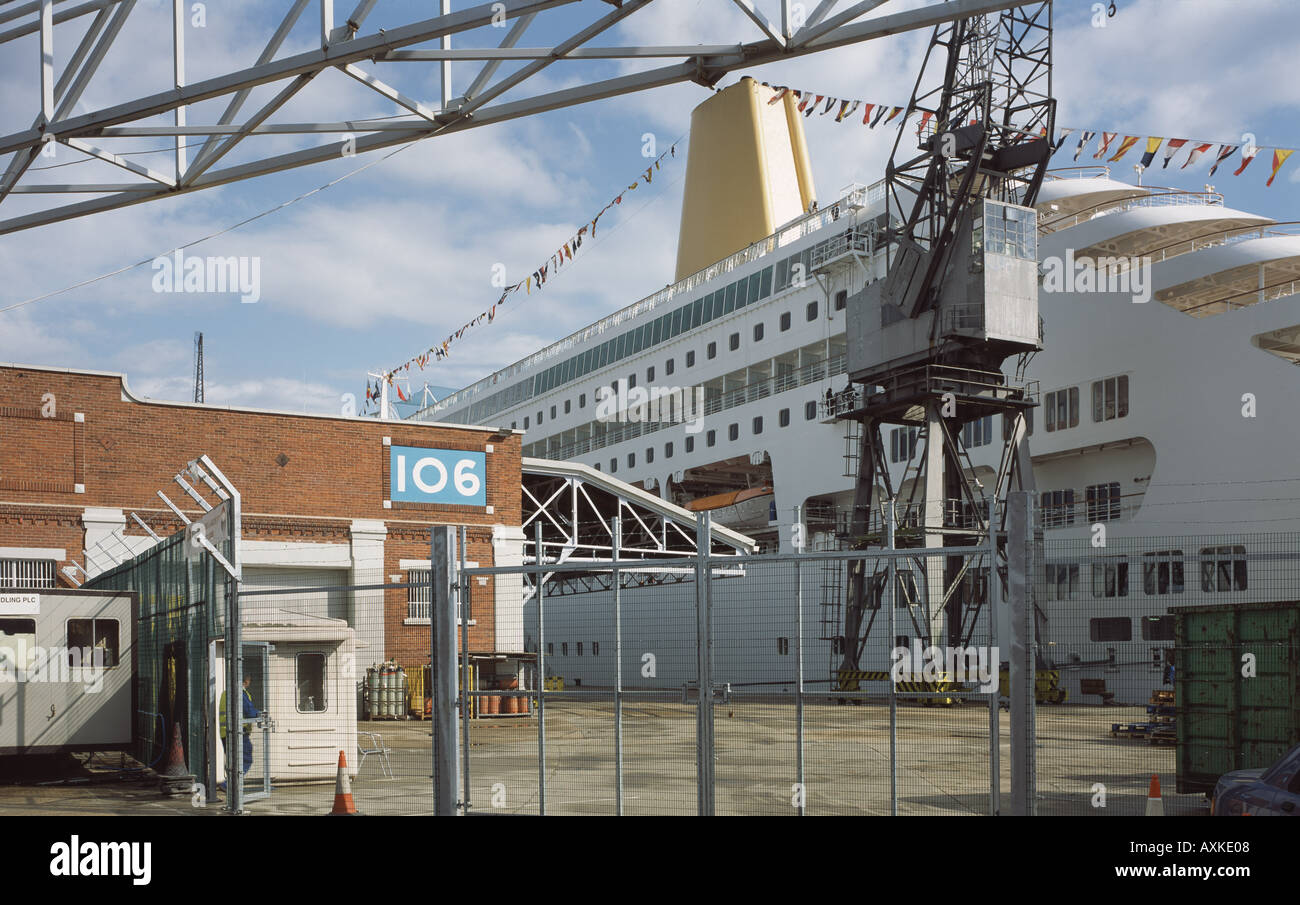 THE MAYFLOWER TERMINAL Stock Photo - Alamy