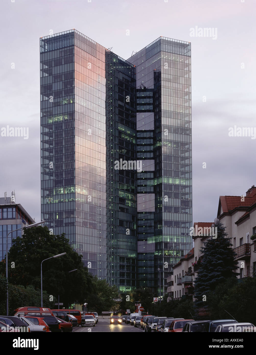 Vienna twin tower hi-res stock photography and images - Alamy