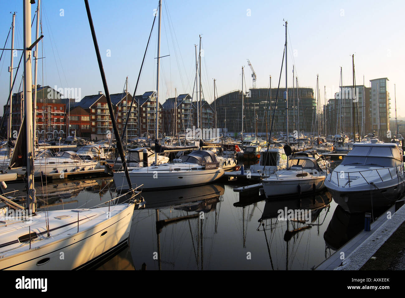 Regeneration of the Wet Dock and Neptune Quay on a frosty morning on ...