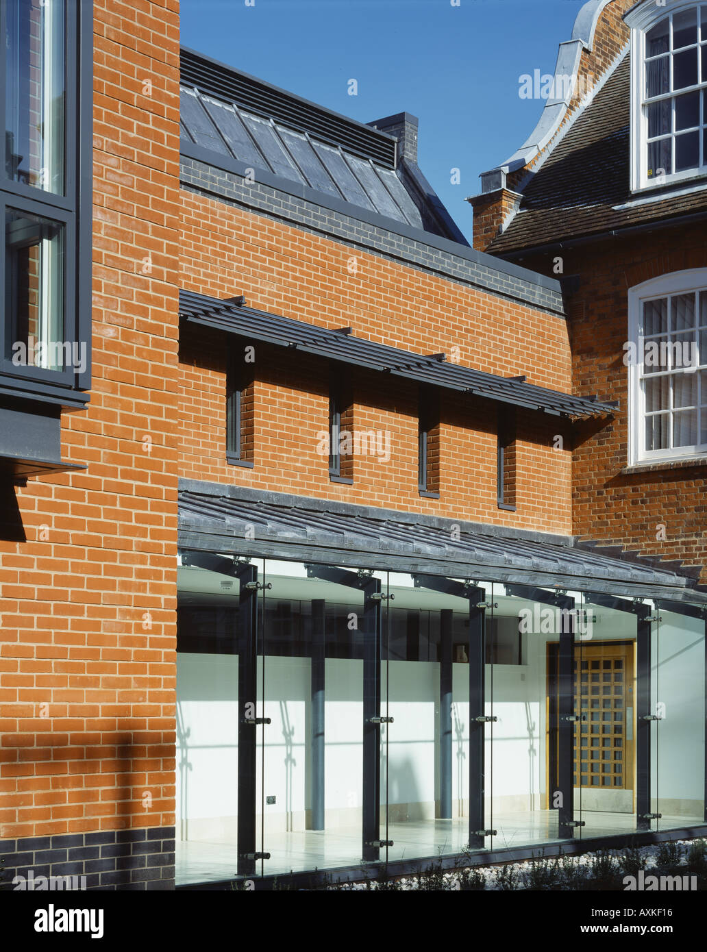 NEWNHAM COLLEGE LIBRARY Stock Photo - Alamy