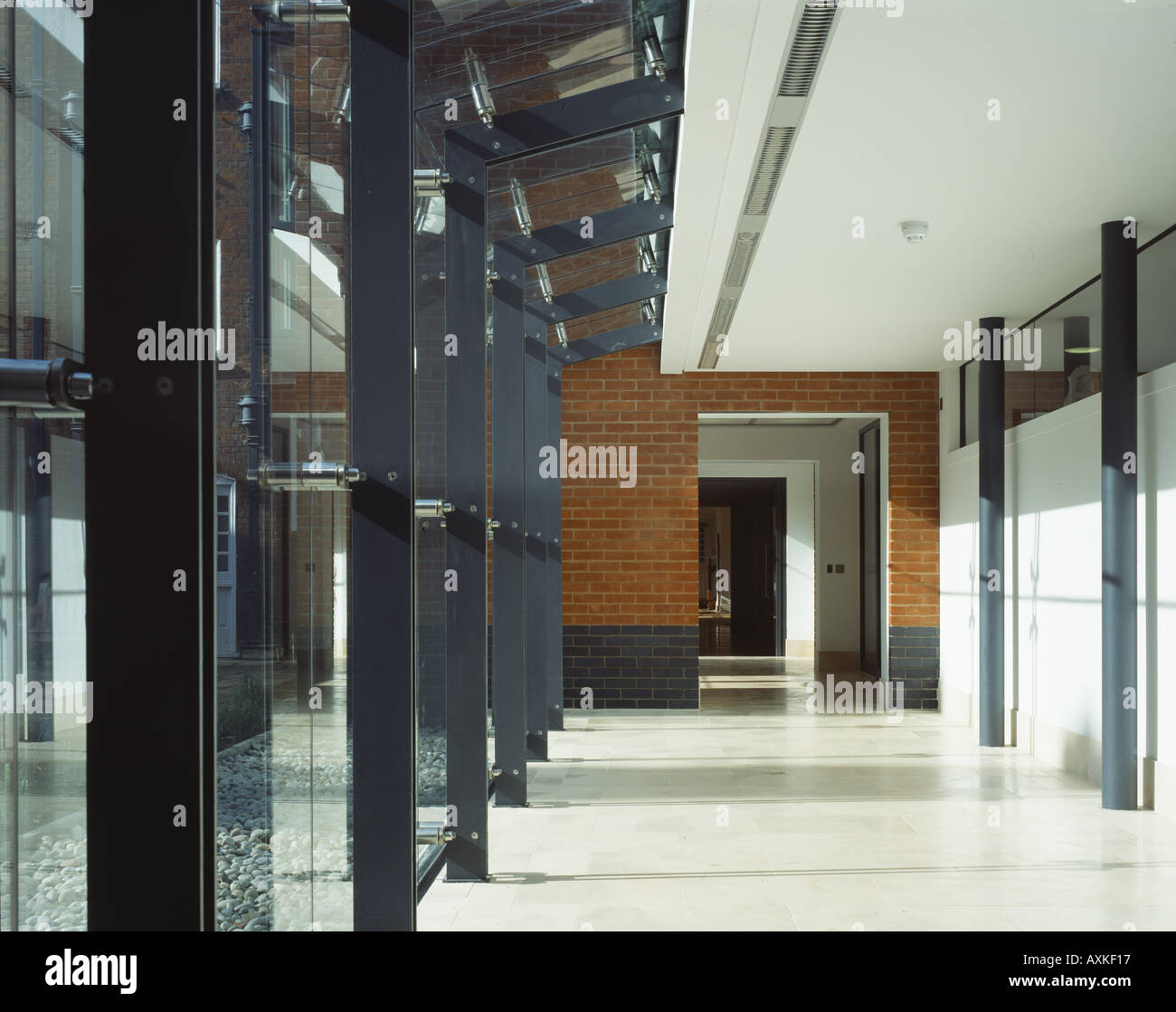 NEWNHAM COLLEGE LIBRARY Stock Photo - Alamy