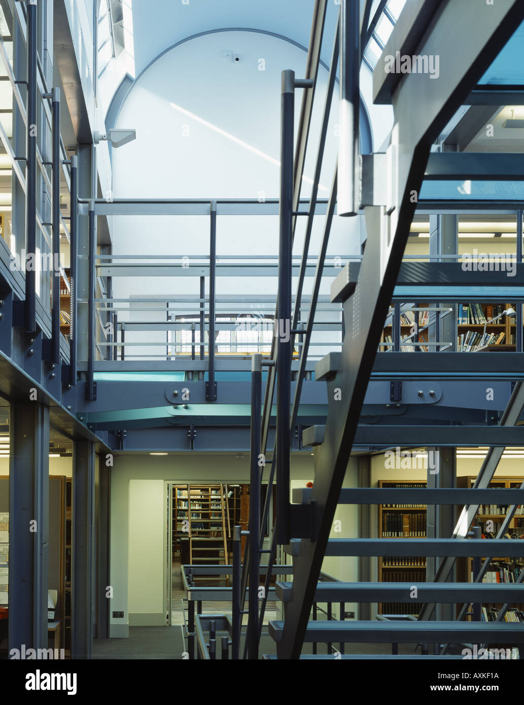 NEWNHAM COLLEGE LIBRARY Stock Photo - Alamy