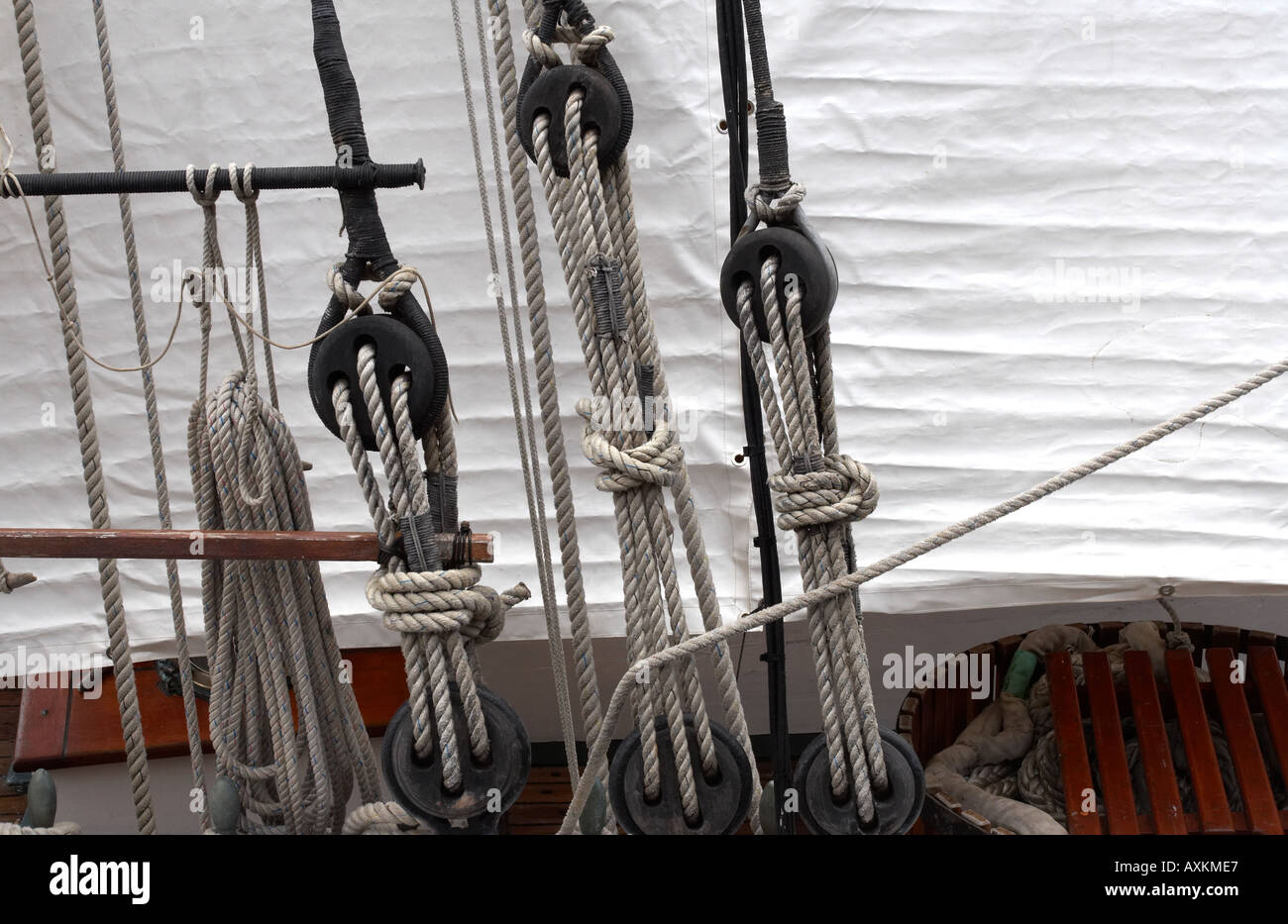 Rigging schooner hi-res stock photography and images - Alamy