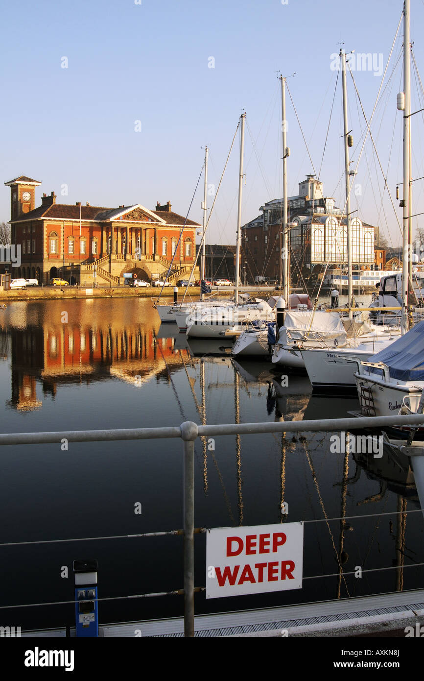 Regeneration of the Wet Dock and Neptune Quay on a frosty morning on ...