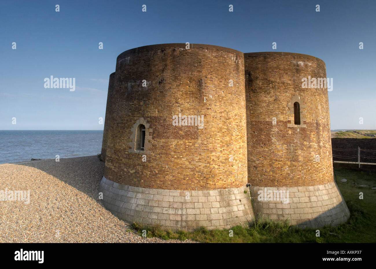 Tower aldeburgh suffolk coast defence hi-res stock photography and ...