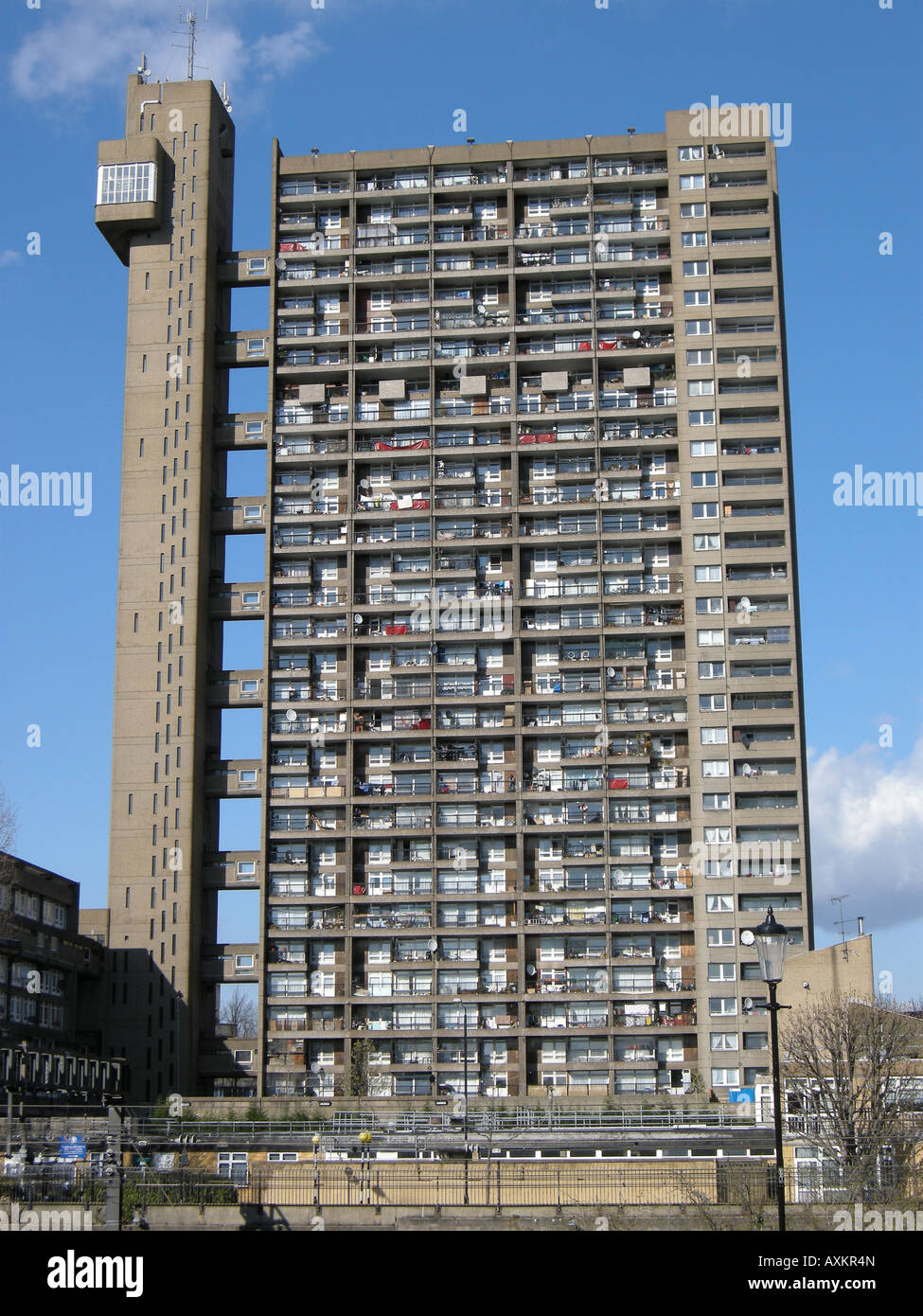Trellick Tower High Resolution Stock Photography and Images - Alamy