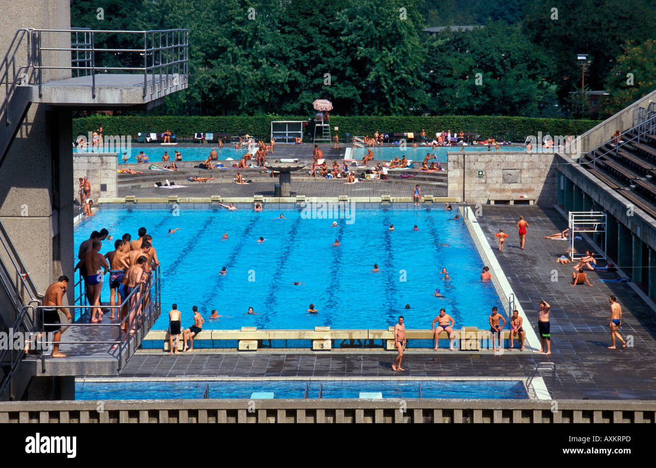 Olympic swimming pool berlin hi-res stock photography and images - Alamy