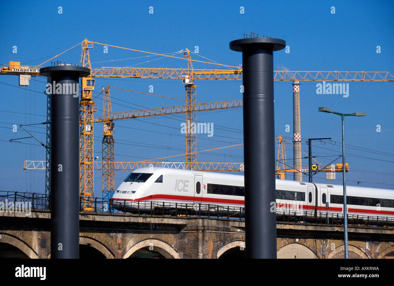 Deutsche stadtbahn hi-res stock photography and images - Alamy