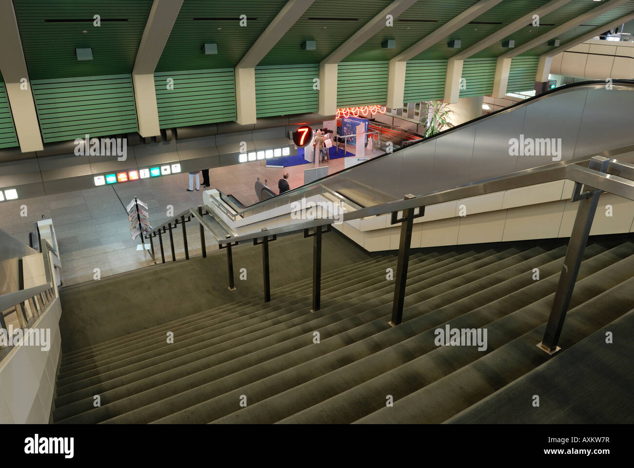 International congress centrum berlin hi-res stock photography and ...