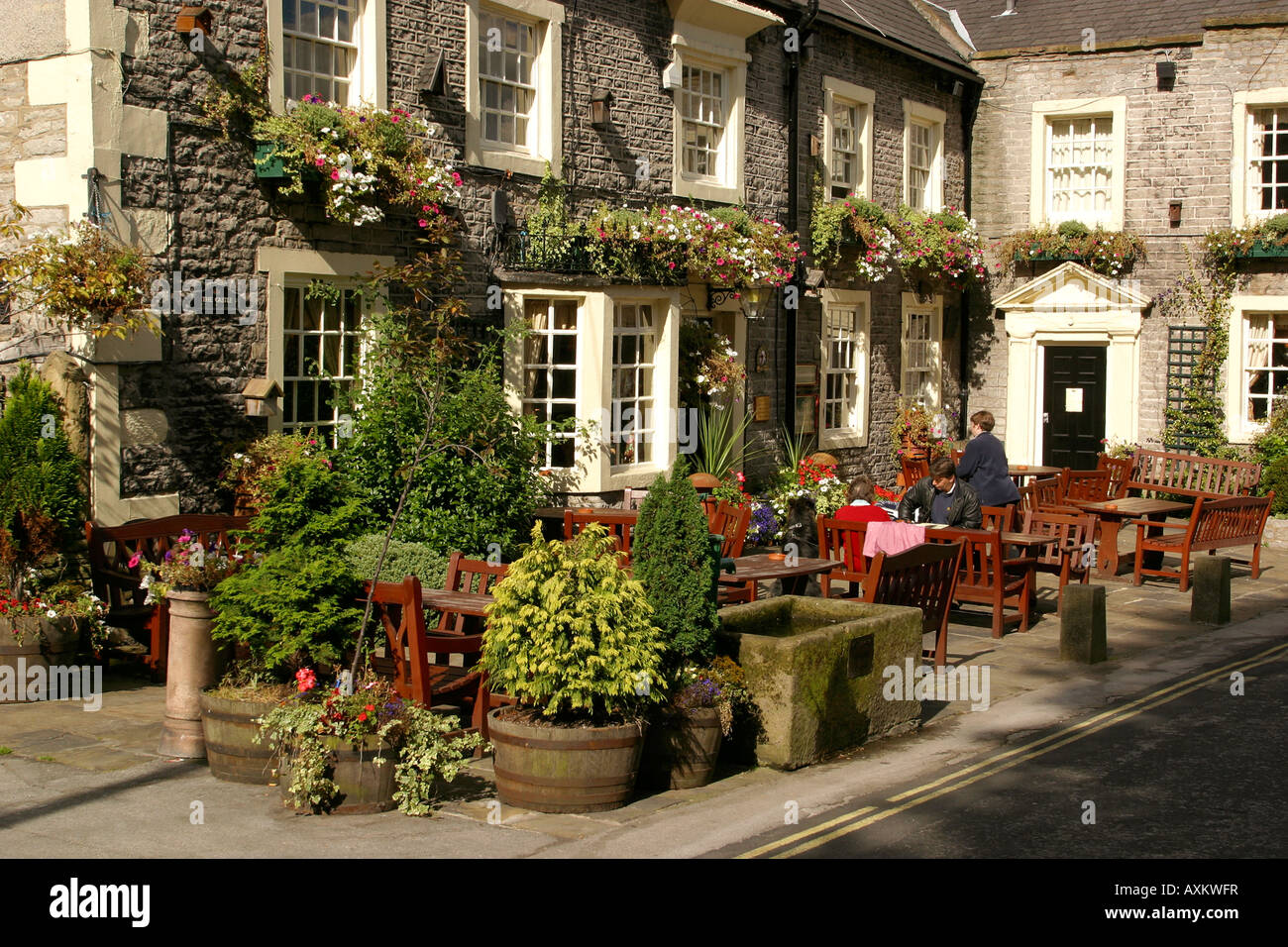 Castle inn pub hi-res stock photography and images - Alamy