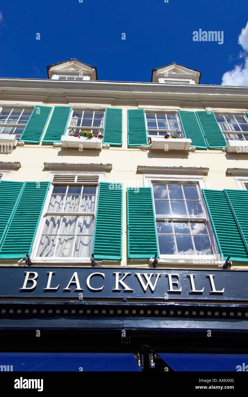 Blackwell bookshop book shop oxford hi-res stock photography and images ...