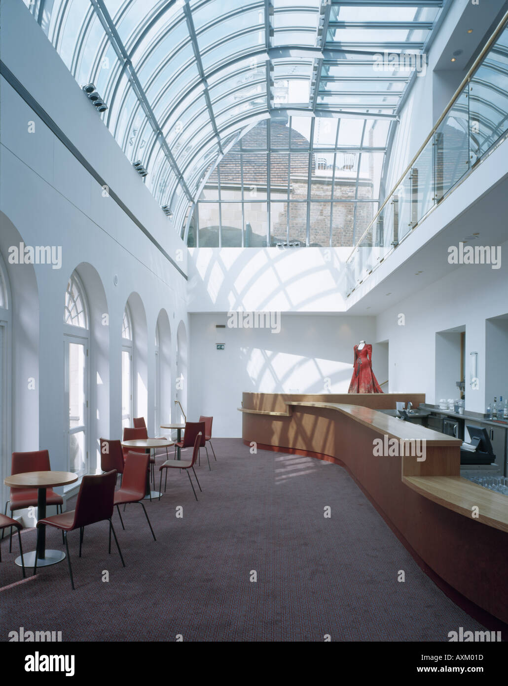 London coliseum auditorium hi-res stock photography and images - Alamy