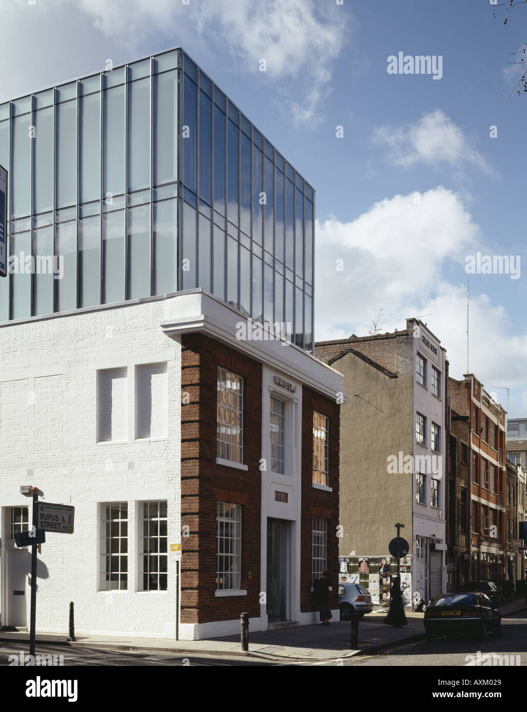 White cube london building hi-res stock photography and images - Alamy